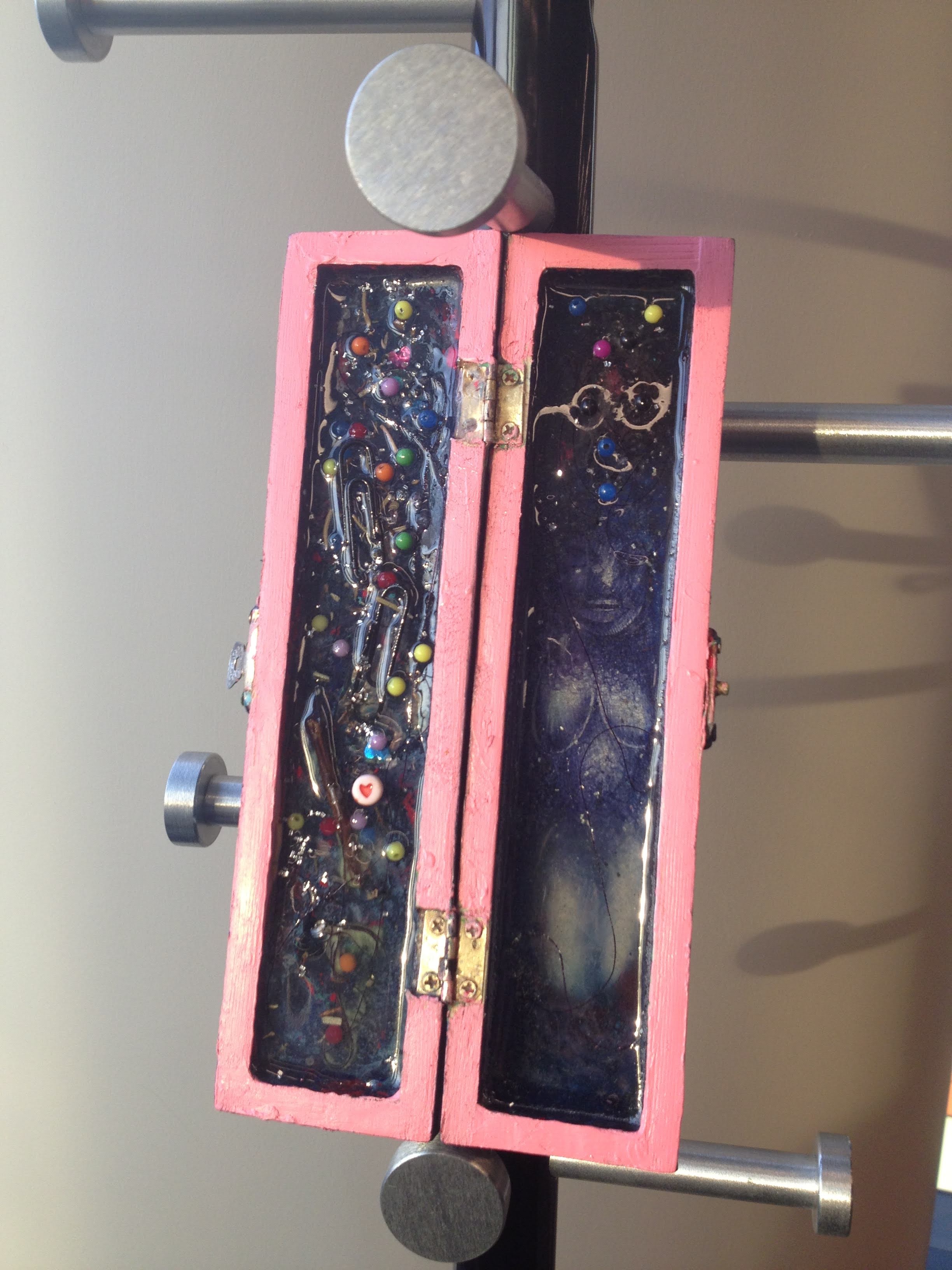 #123 Rooster Box – DGR Archives